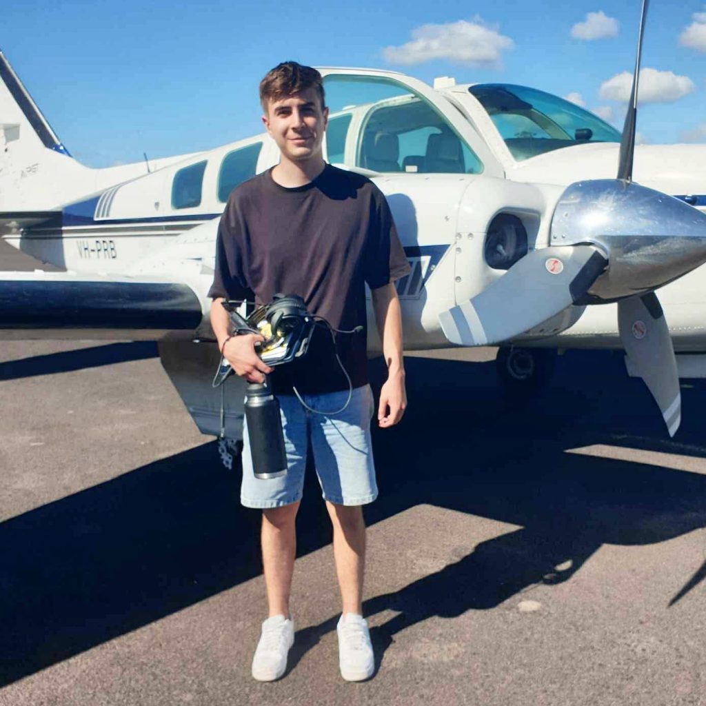 Past Student Achievements - FAST Aviation